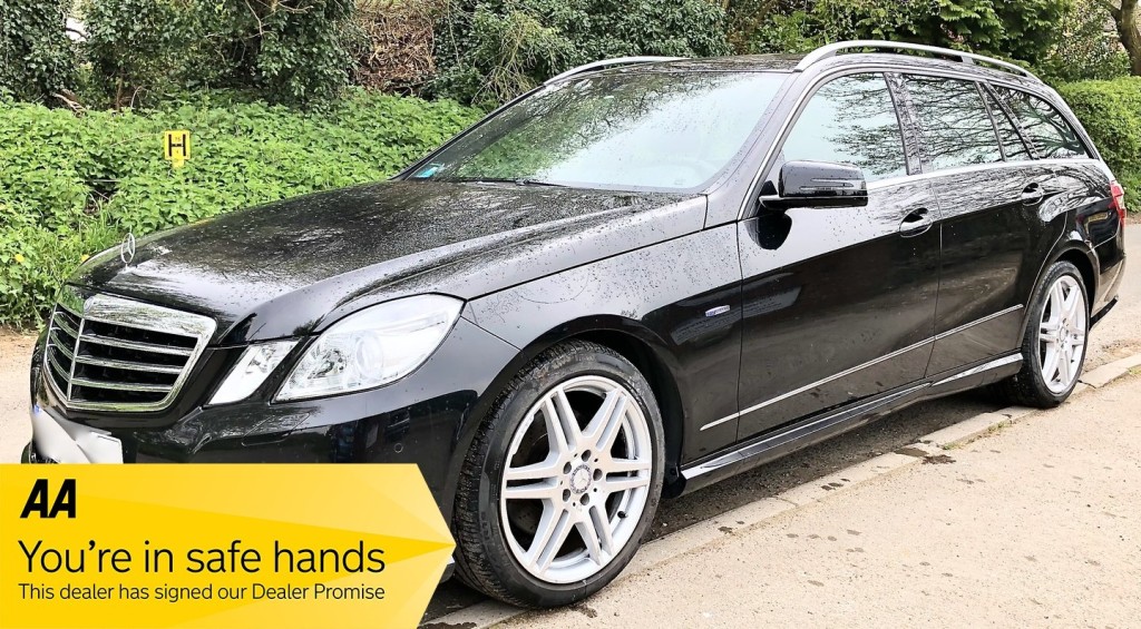 SOLD - Used MERCEDES-BENZ E CLASS 2010 Black in SN8 4ED, Wiltshire ...